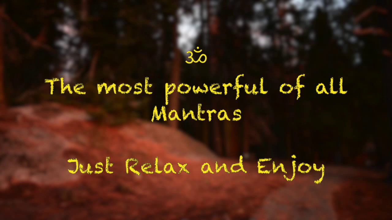 Hypnotic Om Mantra for Powerful Meditative Trance - YouTube