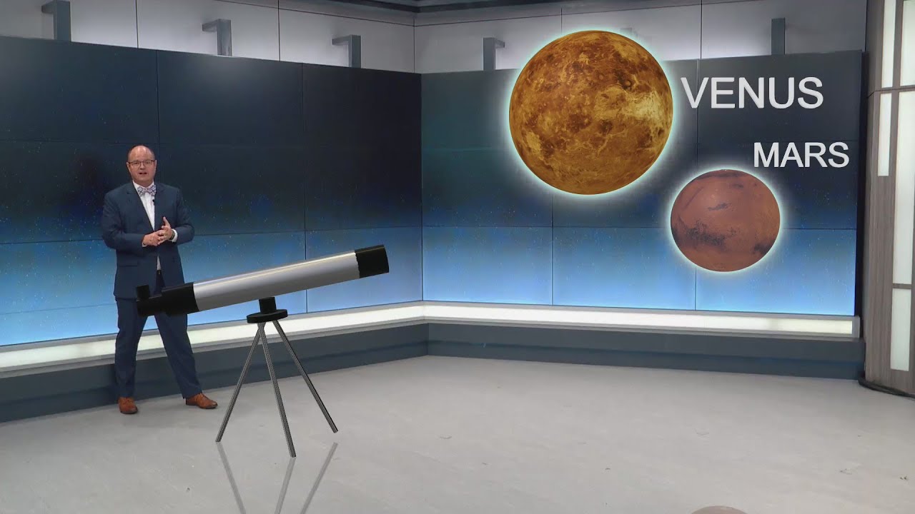 Venus and Mars visible tonight as well as ISS - YouTube