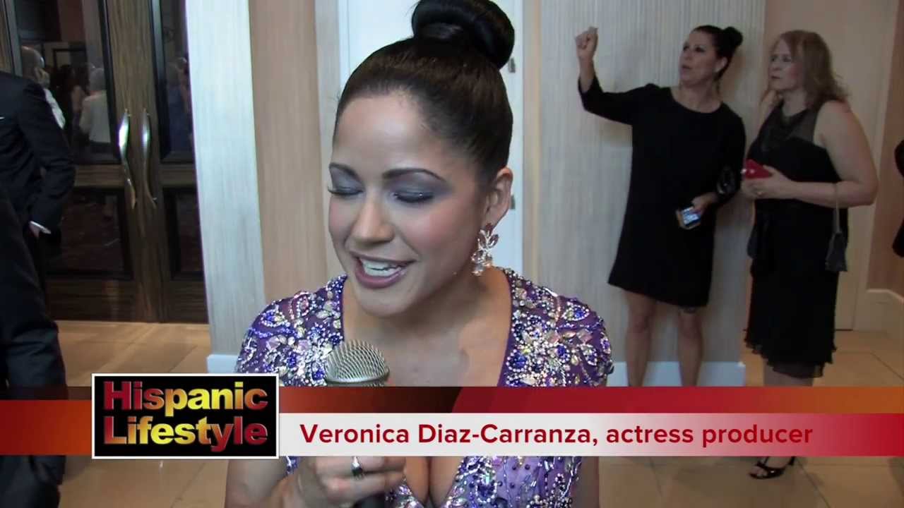 A visit with actress Veronica Diaz-Carranza - YouTube
