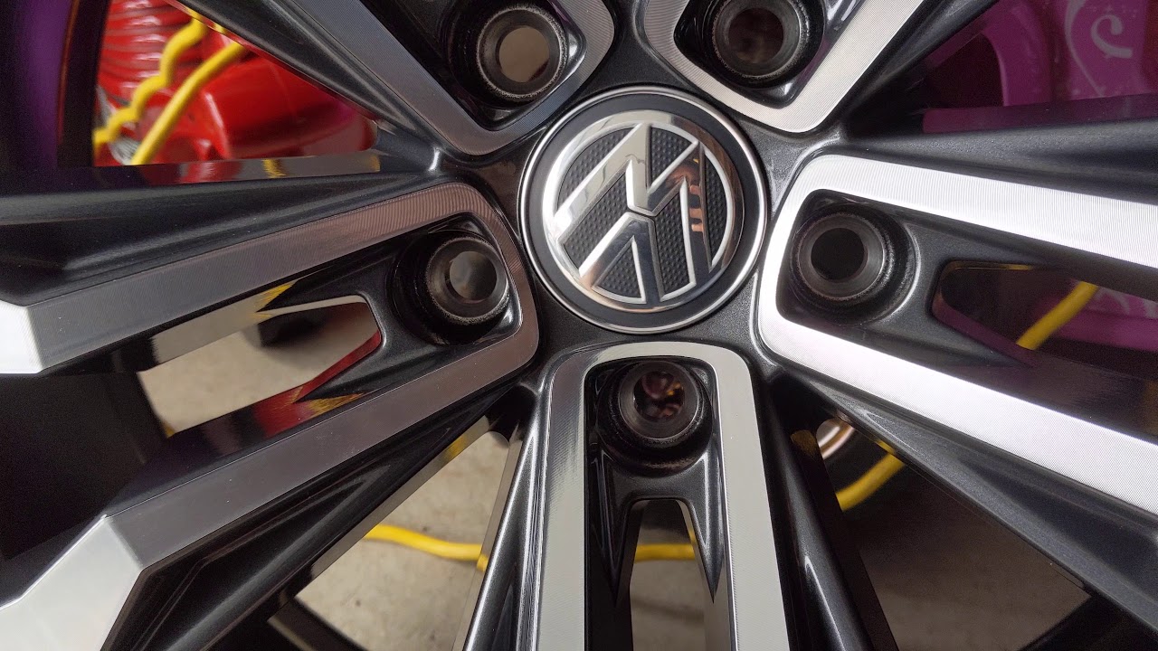 VW Dynamic Center Caps - YouTube