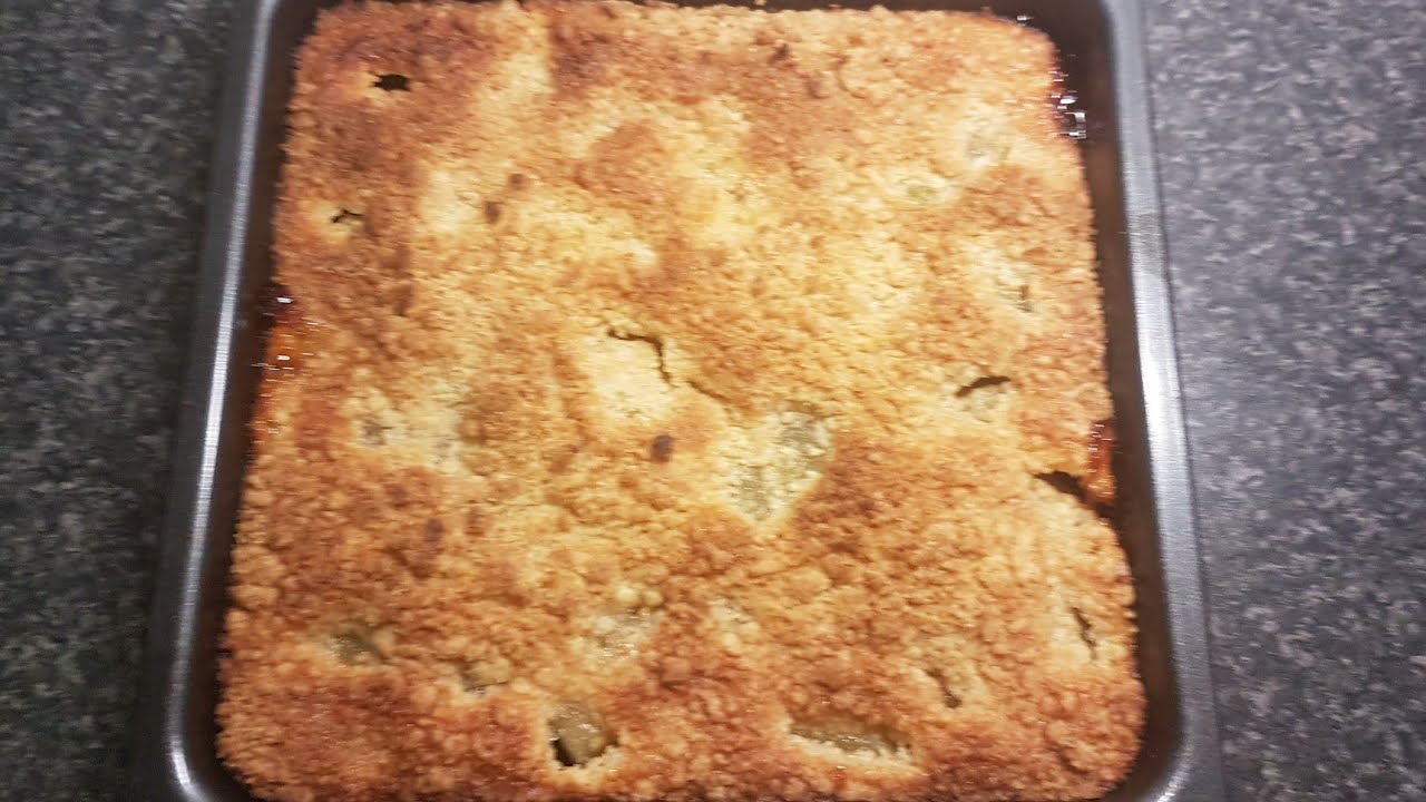 Delicious apple crumble/ Macmacaan laga sameyey tufaax - YouTube