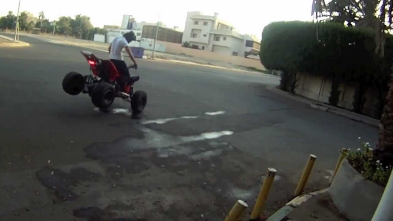 Atv EXTREME Stunts - FREESTYLE Yamaha YFZ450 - YouTube