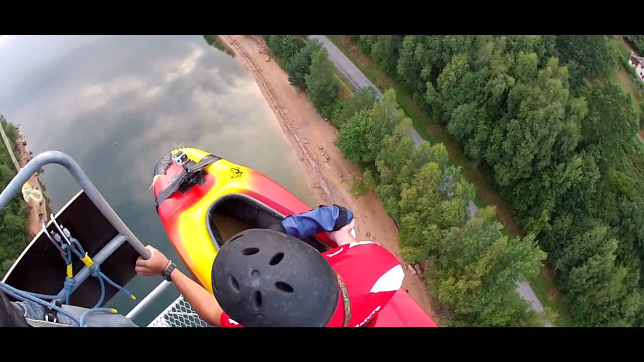 BUNGY JUMP en... CANOE KAYAK ! Aventure Parc Pays des Lacs 2012 - YouTube