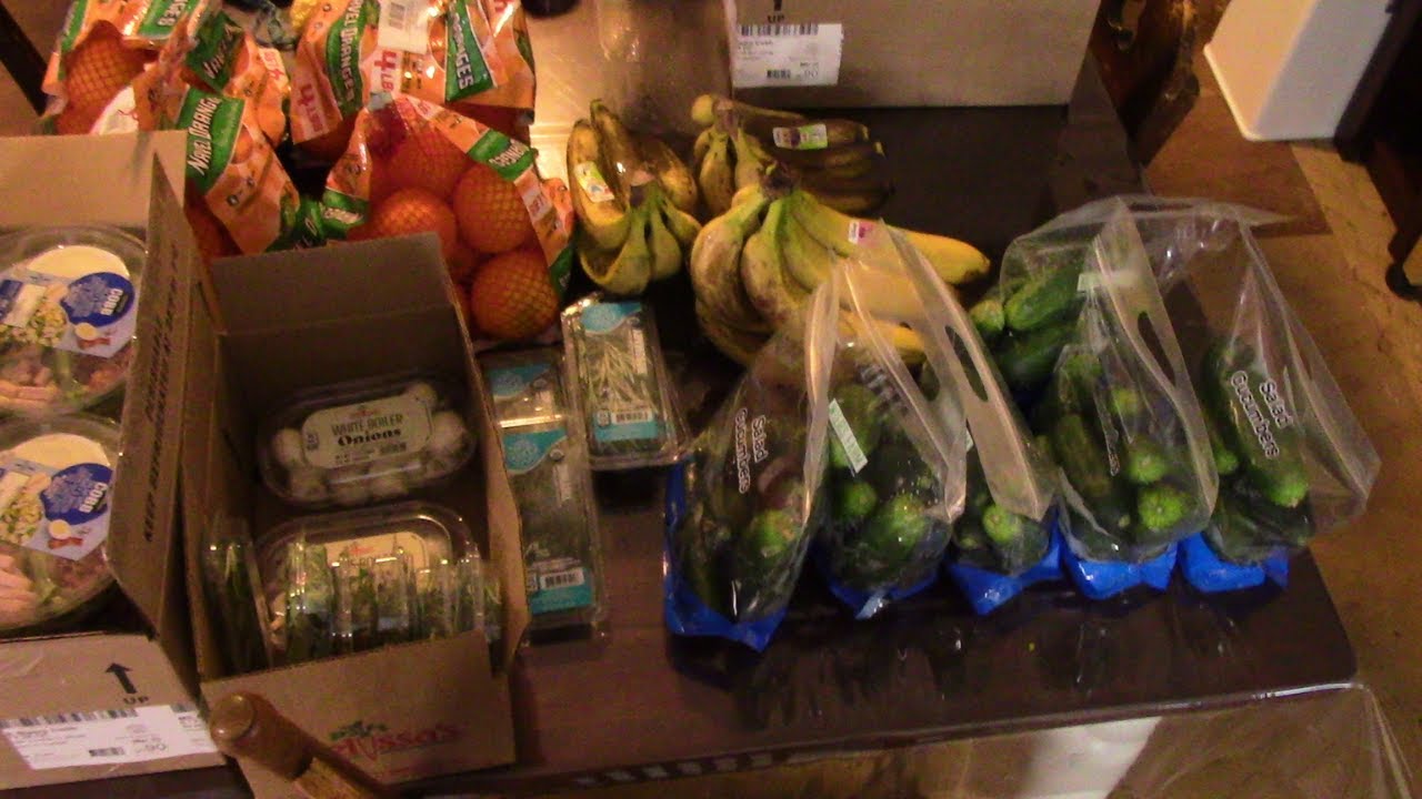 Large Family Small Budget || Mobile Food Pantry Haul - YouTube