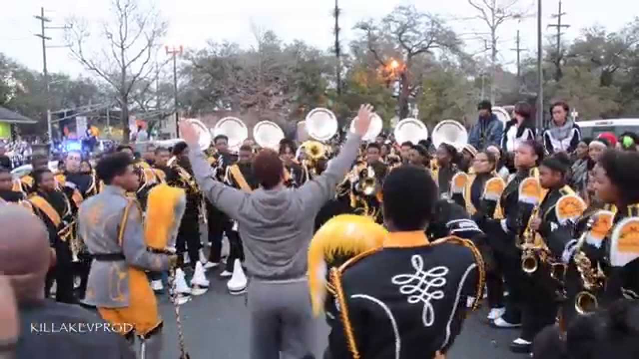 McMain High School Marching Band - No Type @ 2015 - YouTube