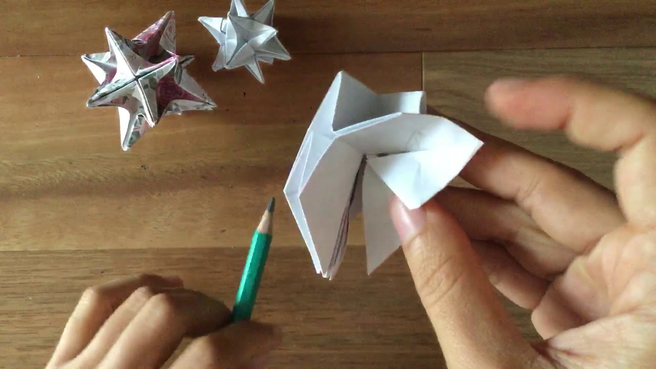 Omega star - Origami - YouTube