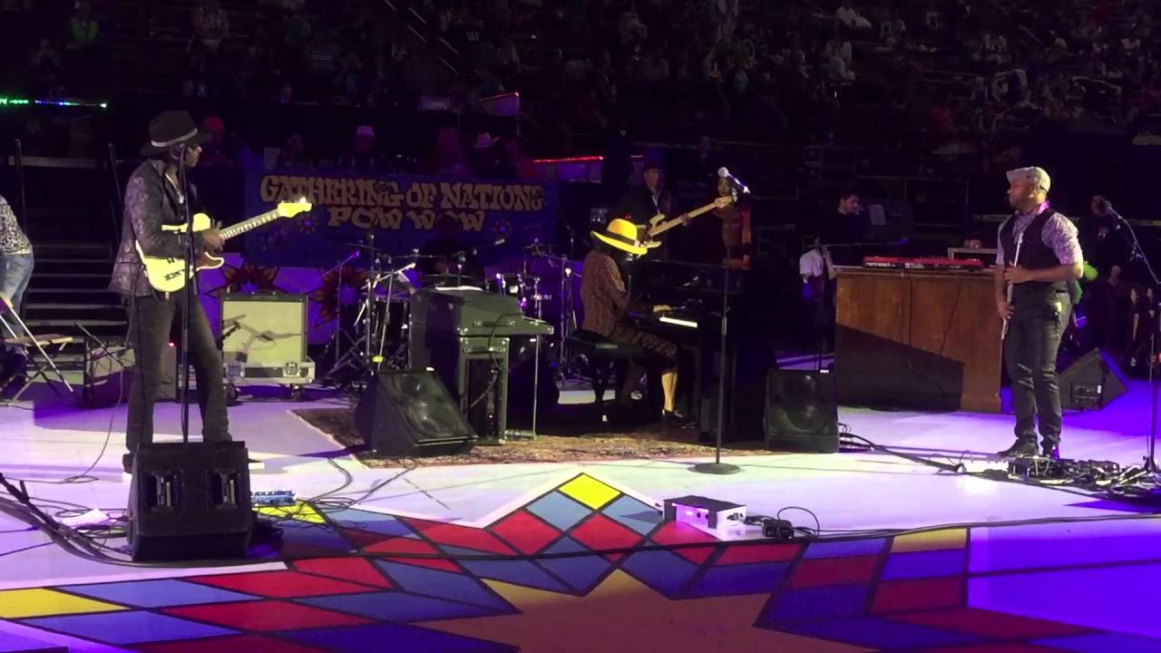 Michiko Hill piano solo - YouTube