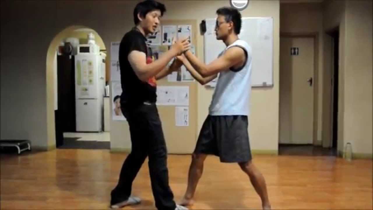 TriEssence Beginner's introduction to Yiquan - YouTube