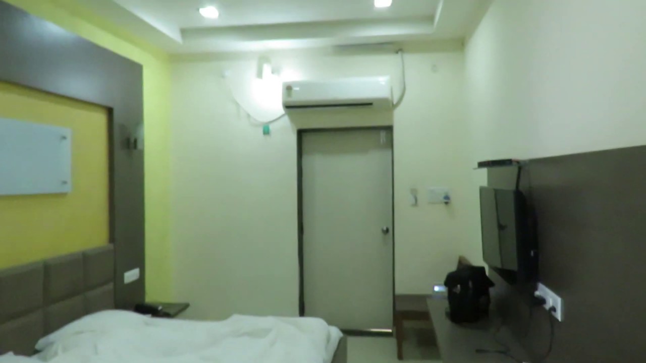 HOTEL TORAN DWARKA ROOMS AT REASONABLE RATES WITH VERY NICE FACILITY ...