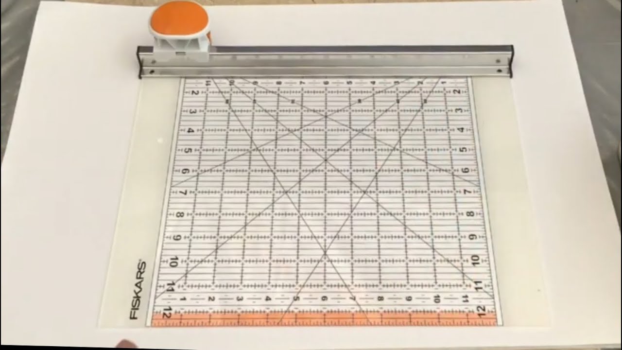 Fiskars Rotary Ruler Cutter without my big head in the way of the ...