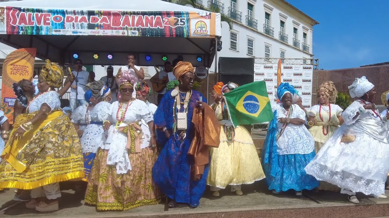 SALVADOR BAHIA - SAMBA DE TAMANCO NA FESTA DO DIA NACIONAL DAS BAIANAS ...