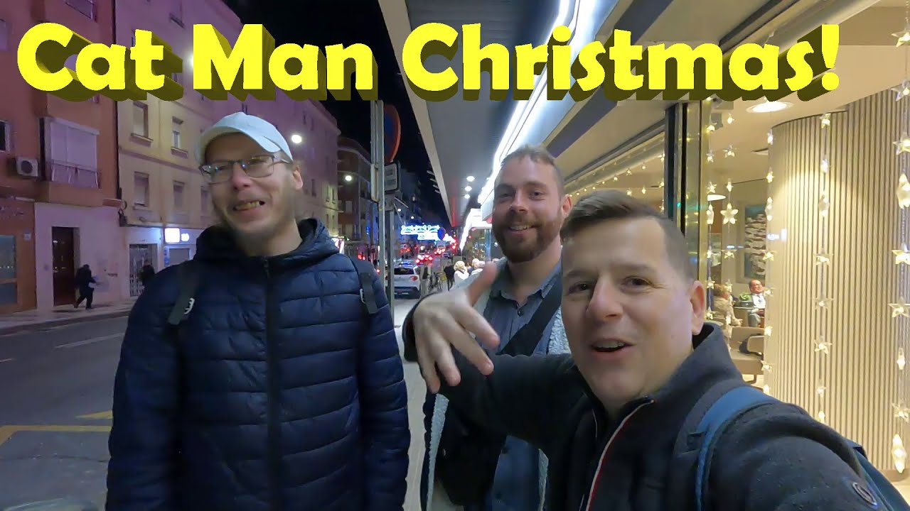 Cat Man Christmas Special in the Hood! 😼🎅🏻🎄 - YouTube