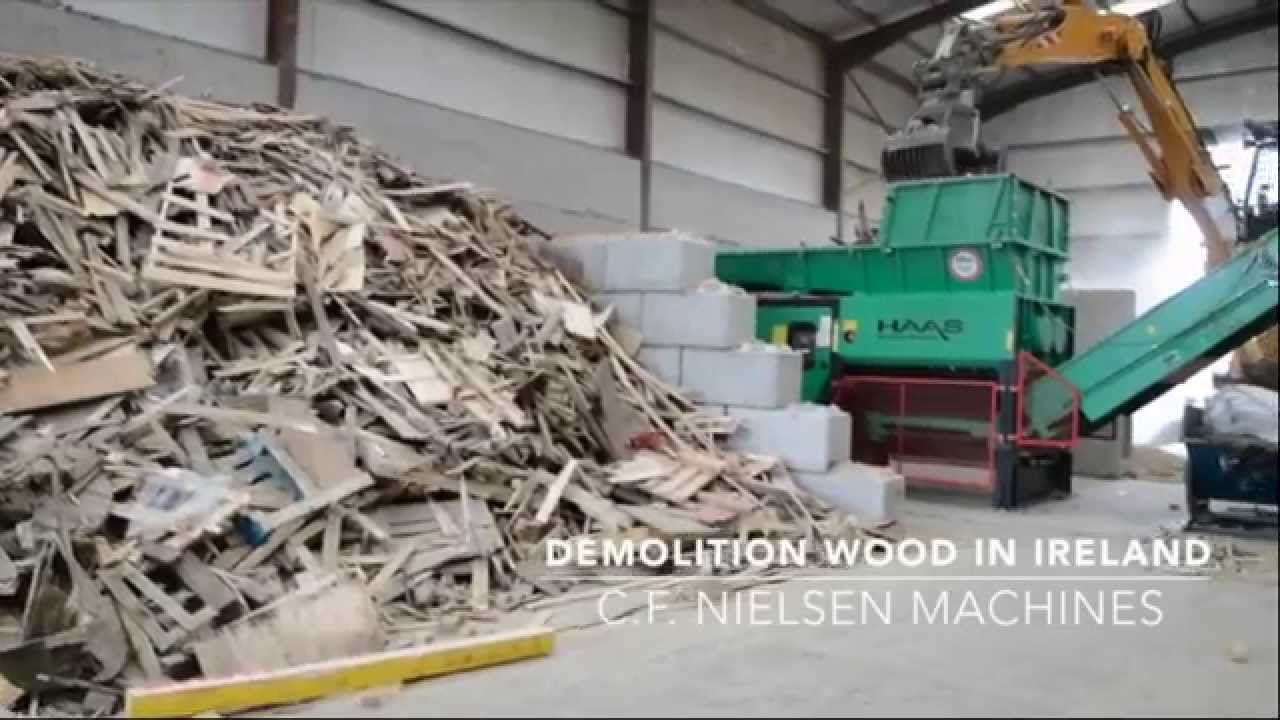Waste Wood Ireland - C.F.Nielsen Briquetting press machinery - YouTube