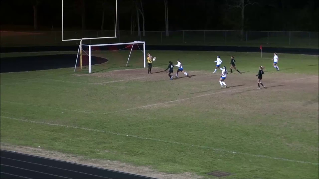 HS Varsity Soccer Freshman Offensive play 7 - YouTube