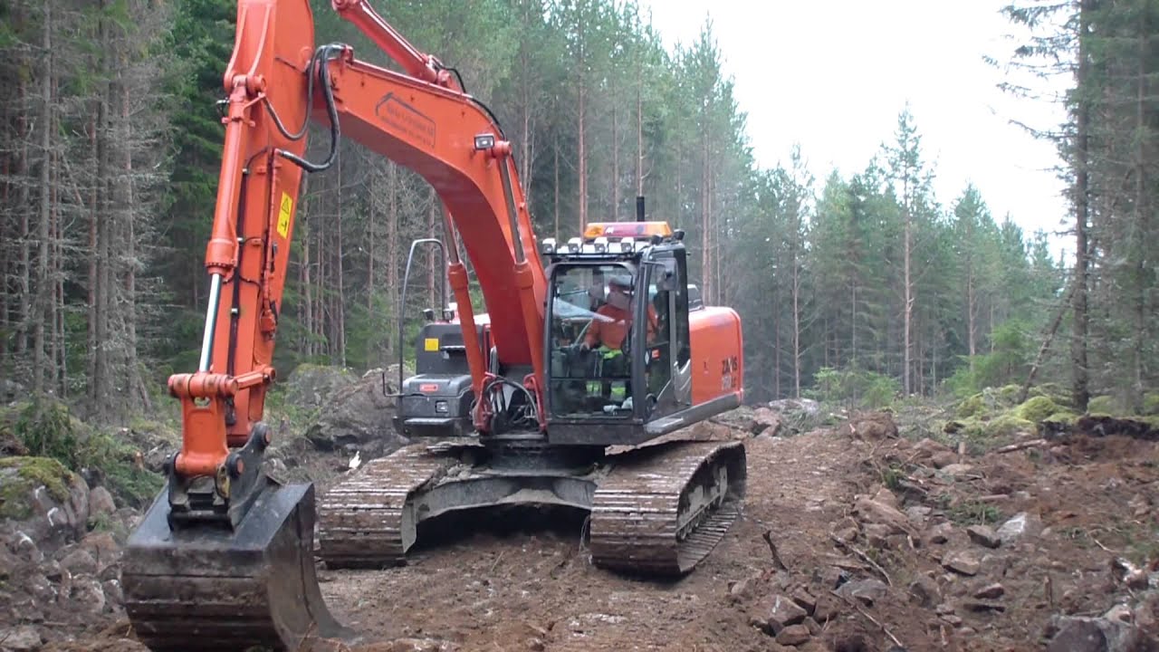 Hitachi 250 - YouTube