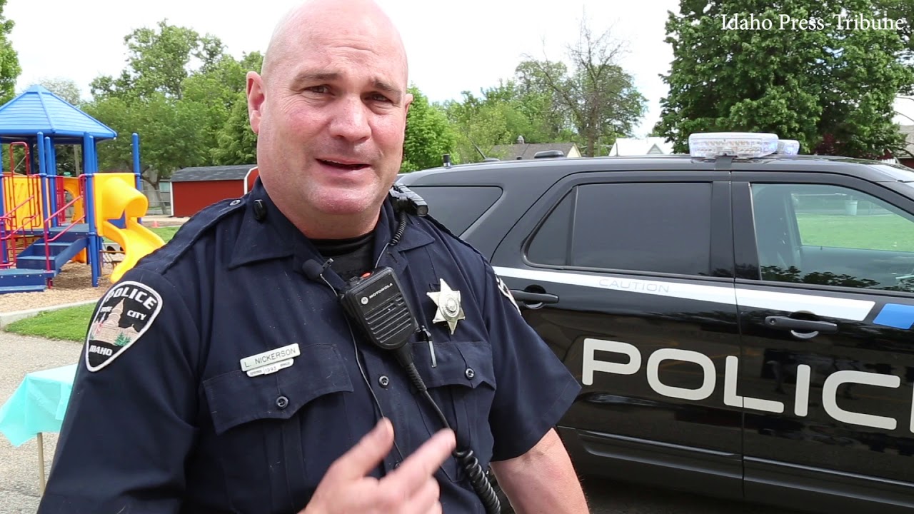 Officer Nickerson and Scout - YouTube