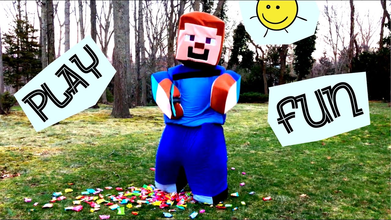 Steve from Minecraft is MINING CANDY! A lot of candy! A lot of FUN ...