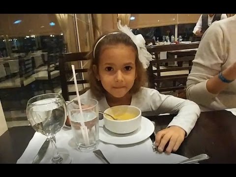 Porto bello hotel ilk akşam yemeği ,eğlenceli   video