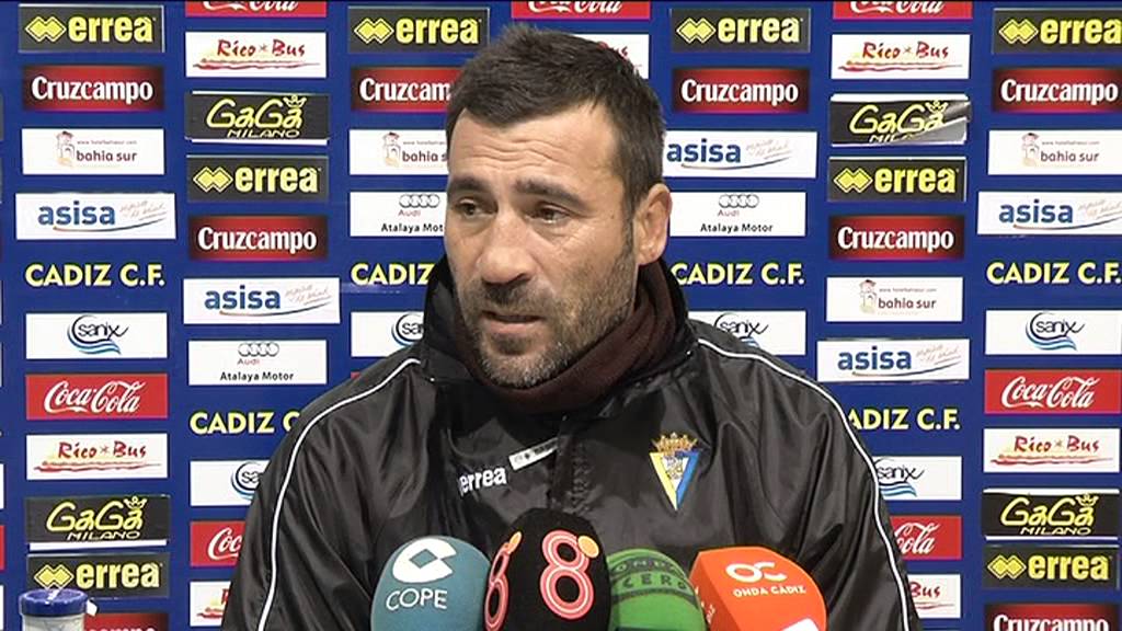 Raúl Agné en previa Cádiz-Granada B (22-11-13) - YouTube