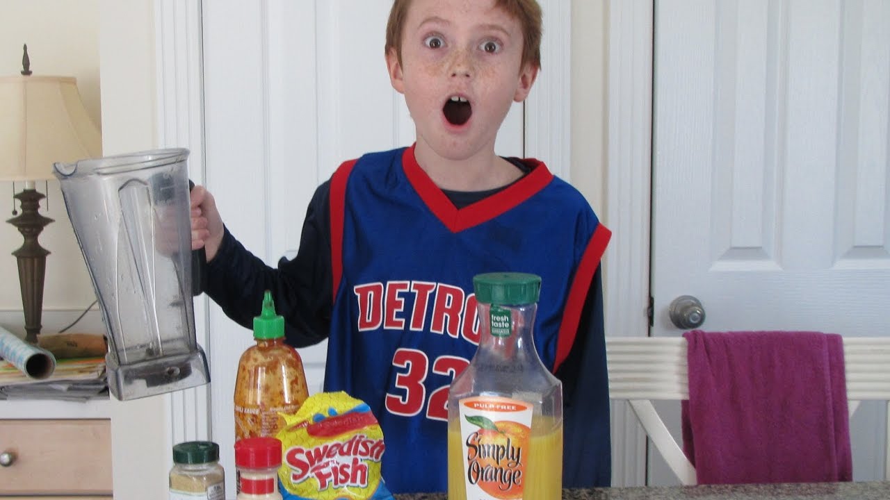 SMOOTHIE CHALLENGE PART 2 (GONE WRONG) - YouTube