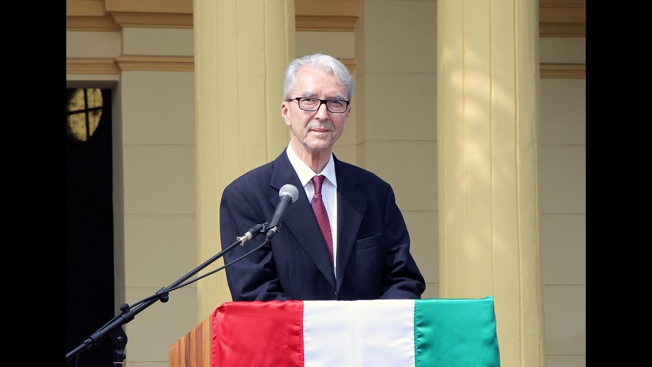 Horthy István Sharif születésnapjára - YouTube