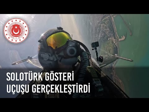 19 Mayıs Atatürk’ü Anma, Gençlik ve Spor Bayramı'nda SOLOTÜRK Samsun'da Gösteri Uçuşu Gerçekleştirdi