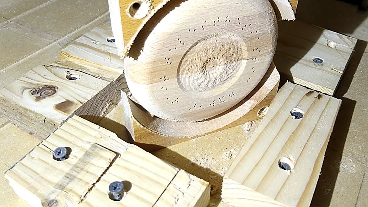 Braille tactile sculpture on CNC router - YouTube