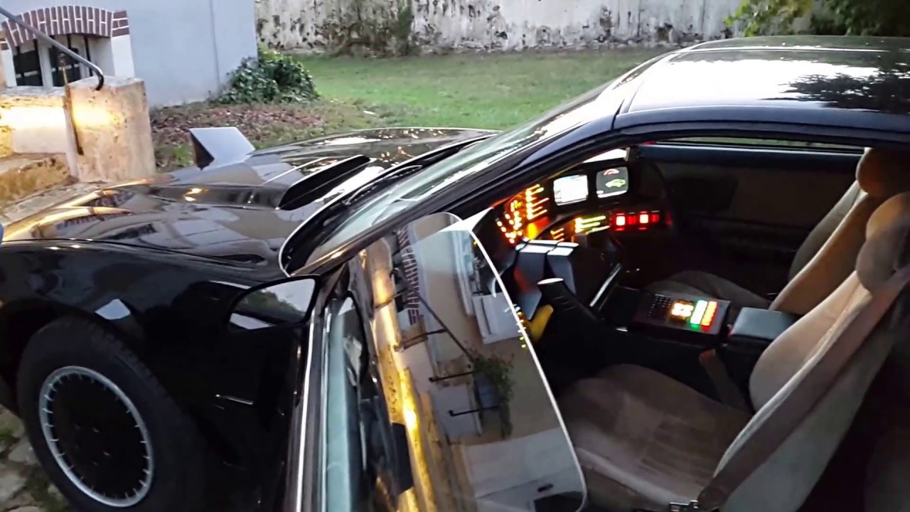 Démonstration de KITT de K2000 - Knight Rider Demo - YouTube