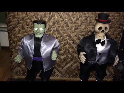 Gemmy 1998 Hip Swinging Monster & Skeleton - YouTube