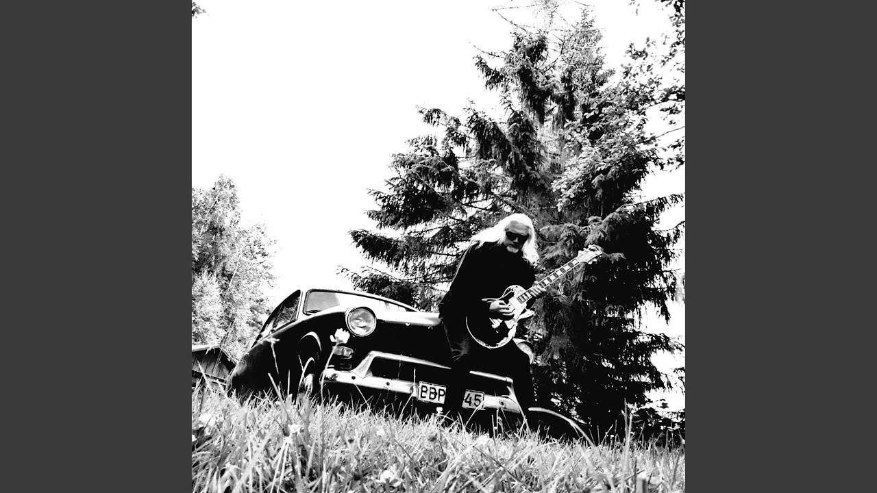 A Worm's Tale - YouTube