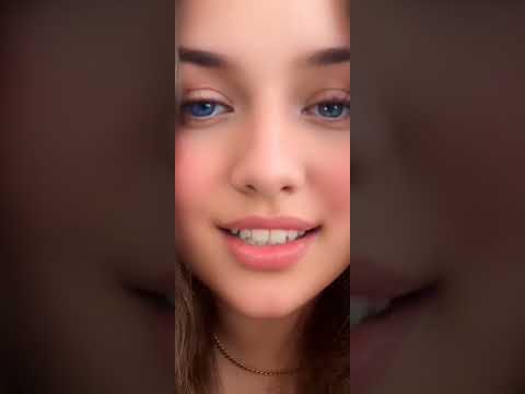Periscope LIVE BEAUTIFULL GIRL💚 #periscope #live #cute #broadcast #periscopelive#viralvideo #vlog 