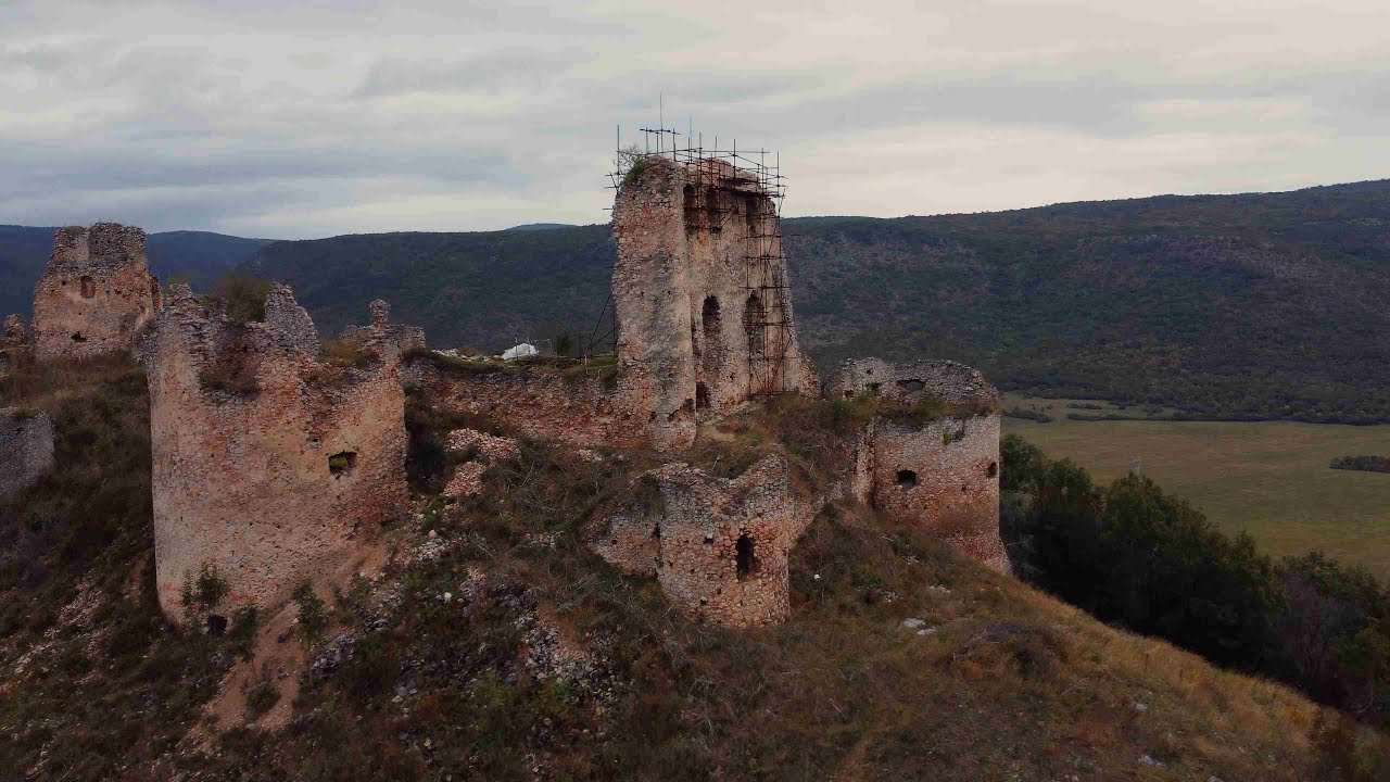 Turniansky Hrad (Turna Castle) - oktober 2023 - YouTube