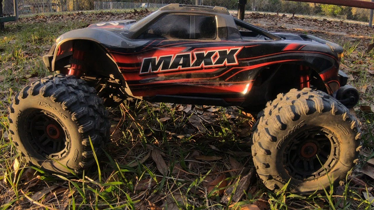 Traxxas Maxx Wide Kit Instal & Unboxing - YouTube