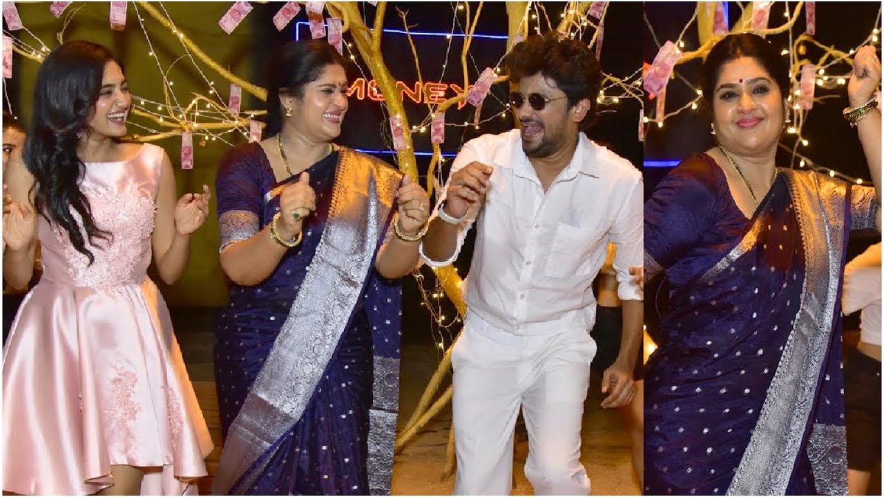 Vj Sunny and Artist Priya Crazy Dance | Sound Party Title Launch | ZIP ...