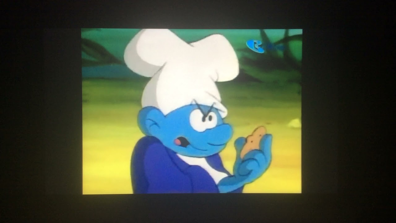 Smurfs clumsy in command - YouTube