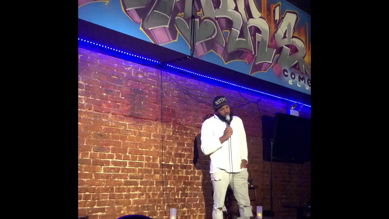 Homo Thug Does Comedy Set (comes Out The Closet In Front Of 420 Hood ...