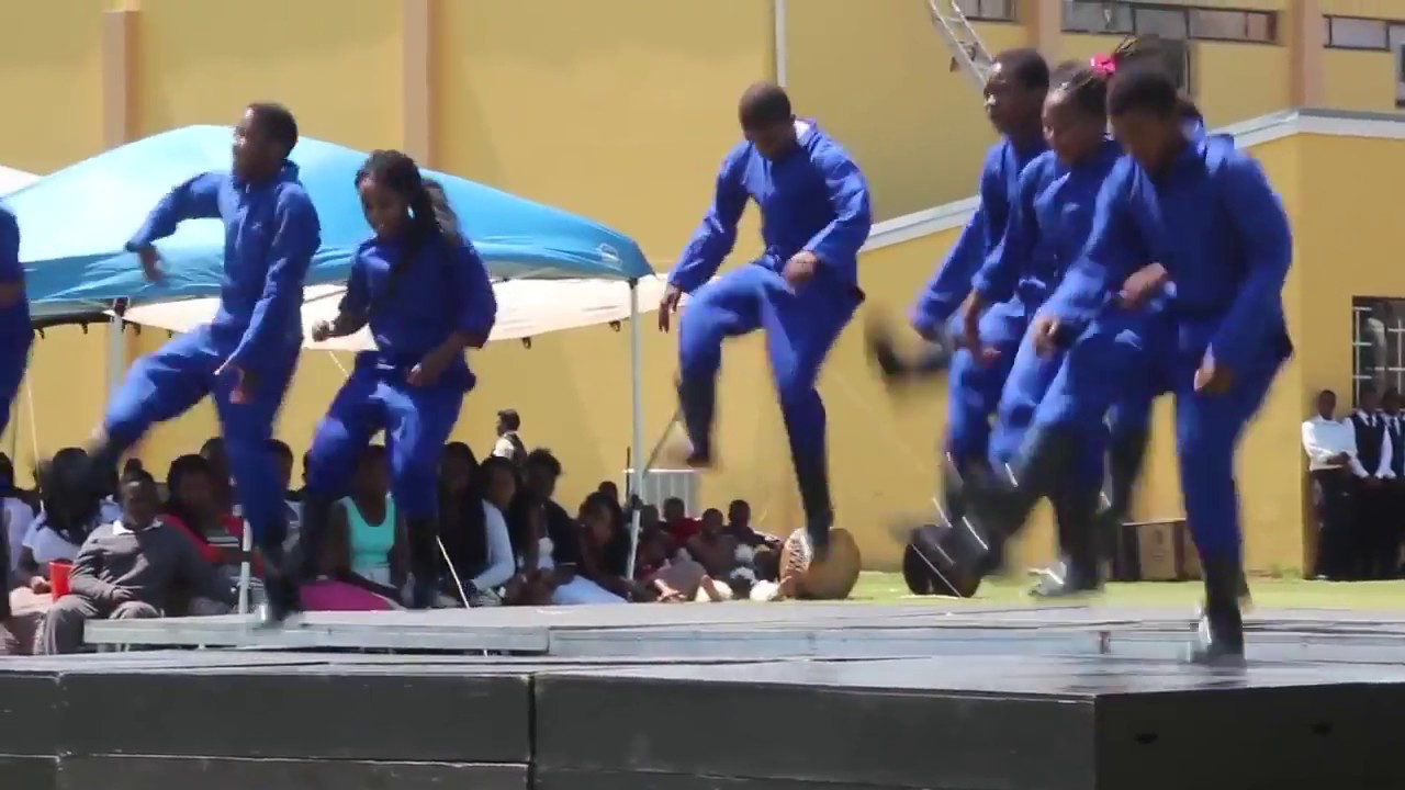 Gumboot Dance Africa - YouTube