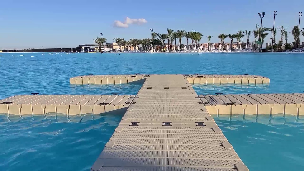 Crystal Lagoon, Texas City in Lago Mar - YouTube