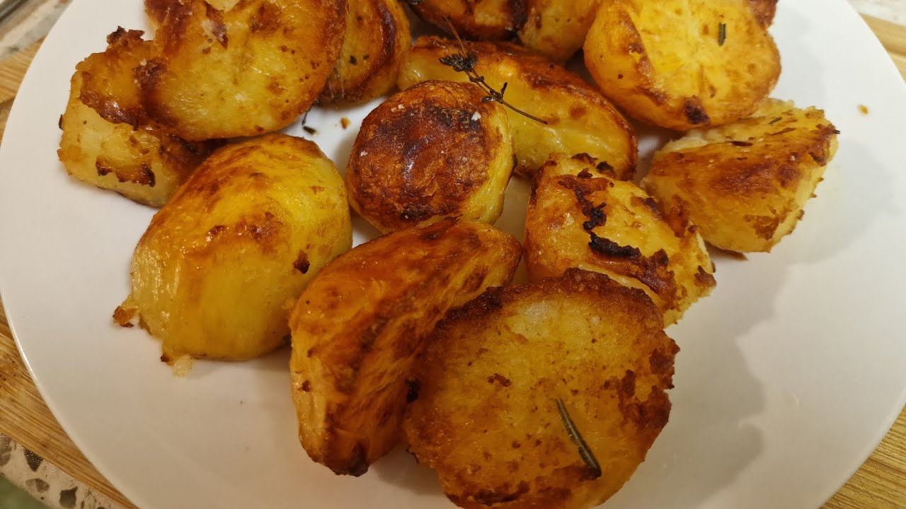 Extra crispy oven roasted potatoes. - YouTube