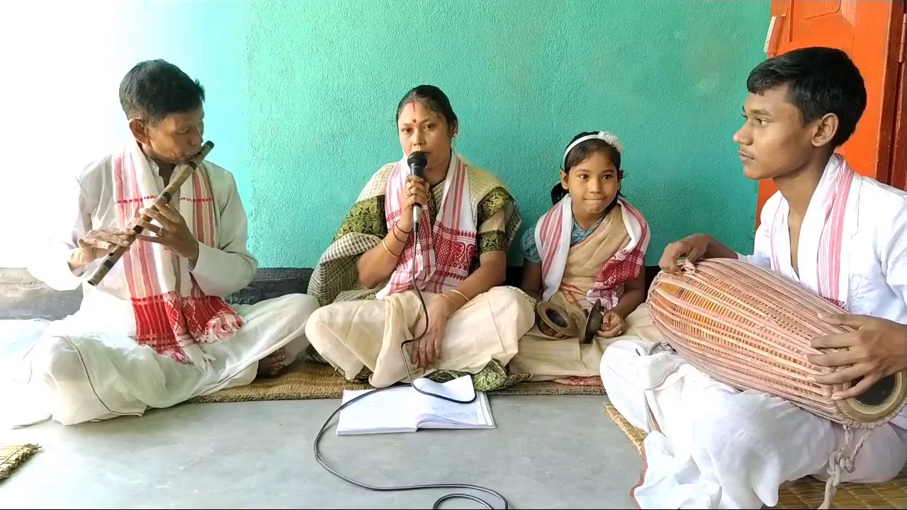 বৰগীত পৰিবেশন ৷ Borgeet l - YouTube