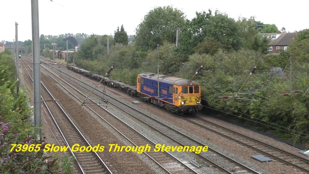 73965 Hauling the 4O65 Peterboro Maint Shed Gbrf to Tonbridge West Yard ...