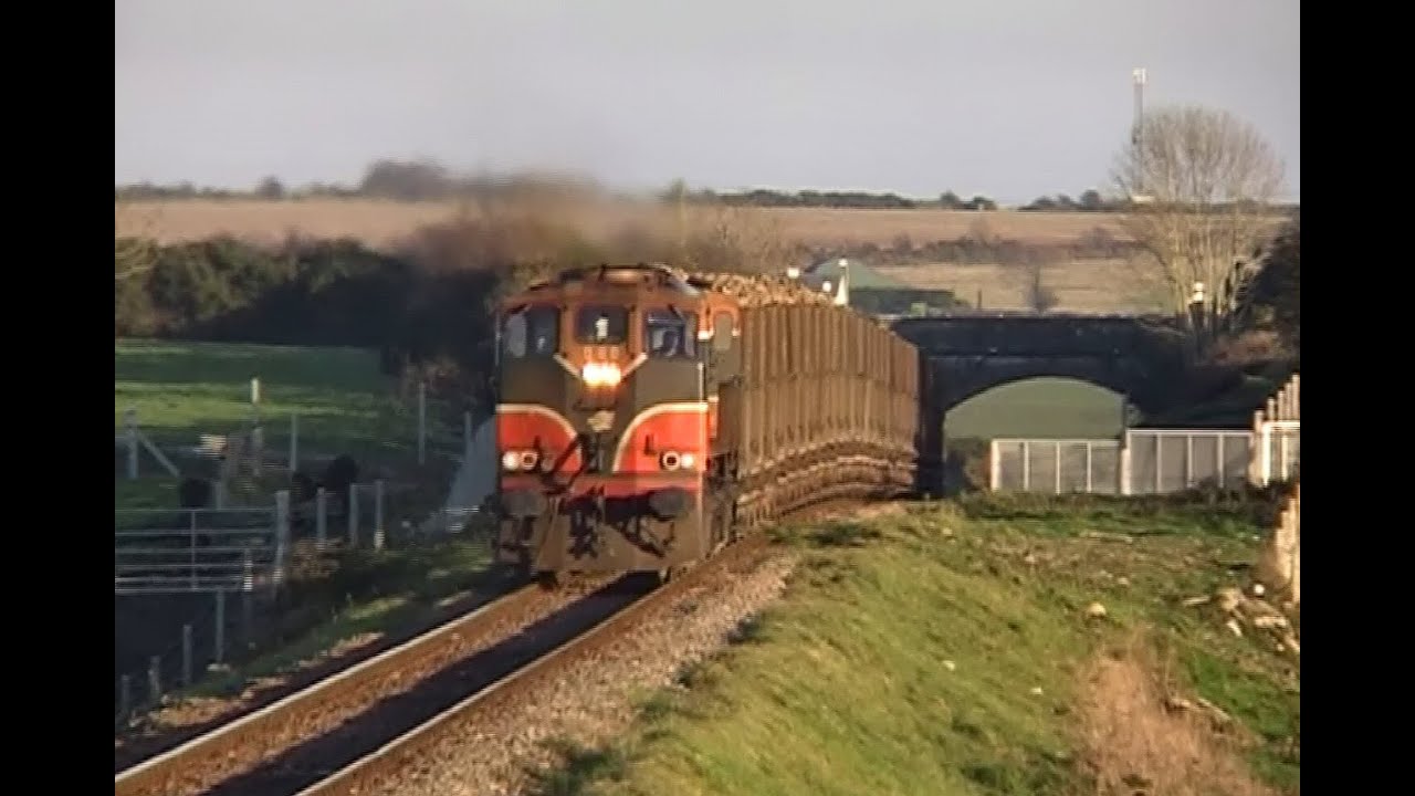 Irish Rail 071 Class 'Sugar Beet' trains (1998) - YouTube
