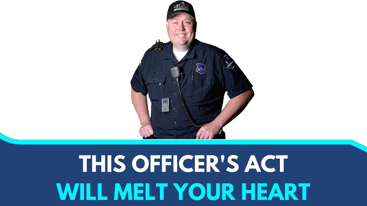 SINGING POLICE OFFICER | Daily Blast Live - YouTube