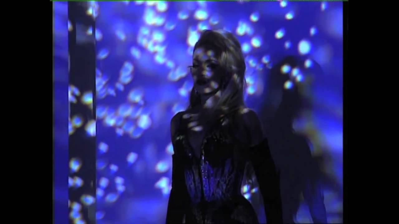 Mr Pearl featuring Dita Von Teese - YouTube