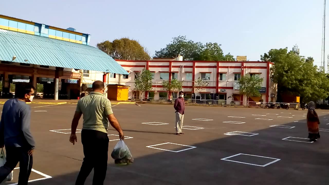 Bidar bus stand 1 during corona lockdown - YouTube