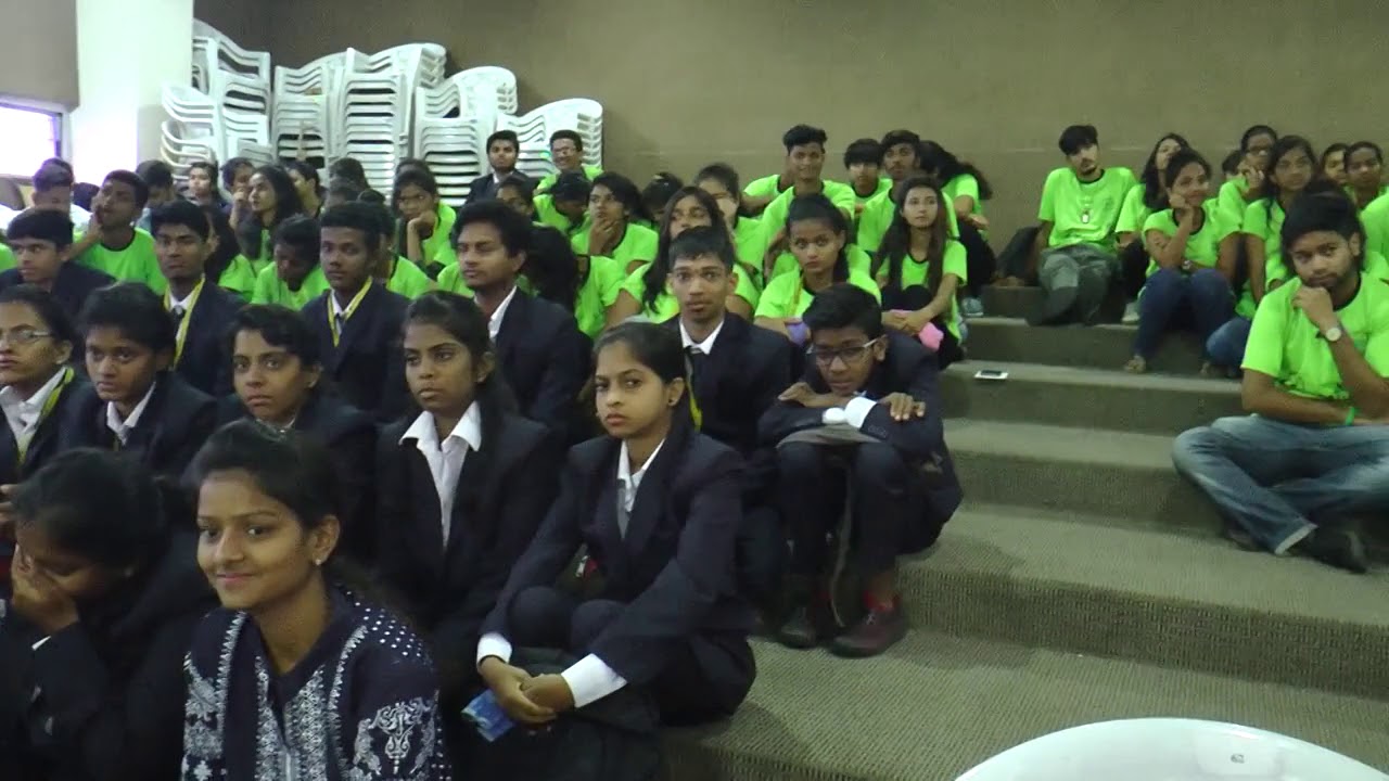 Sunil Chavan IAS speech at Joshi Bedekar College Thane - YouTube