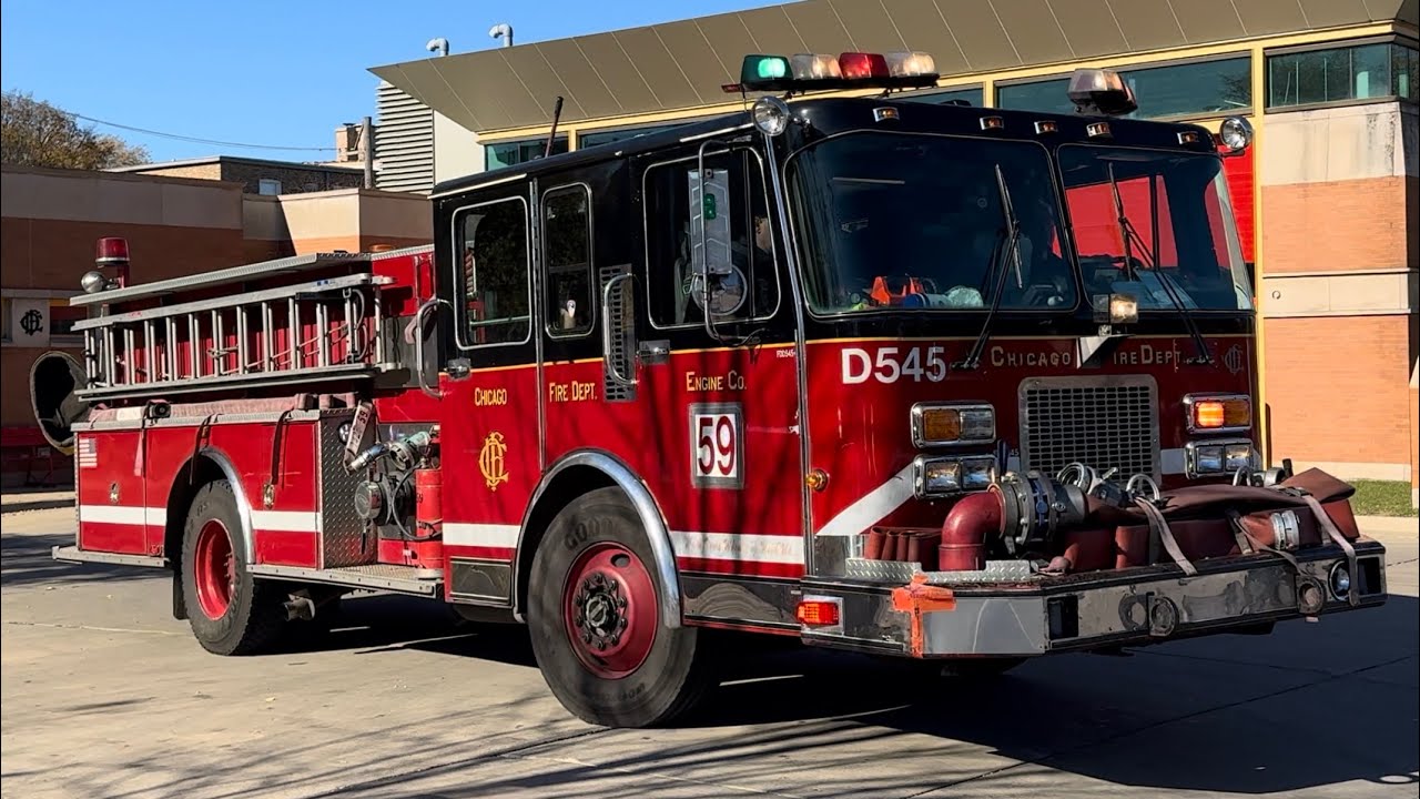 Chicago Fire Department Engine 59 (Using D545) Responding from Quarters ...