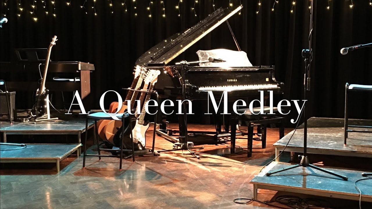 A Queen Medley Live - YouTube