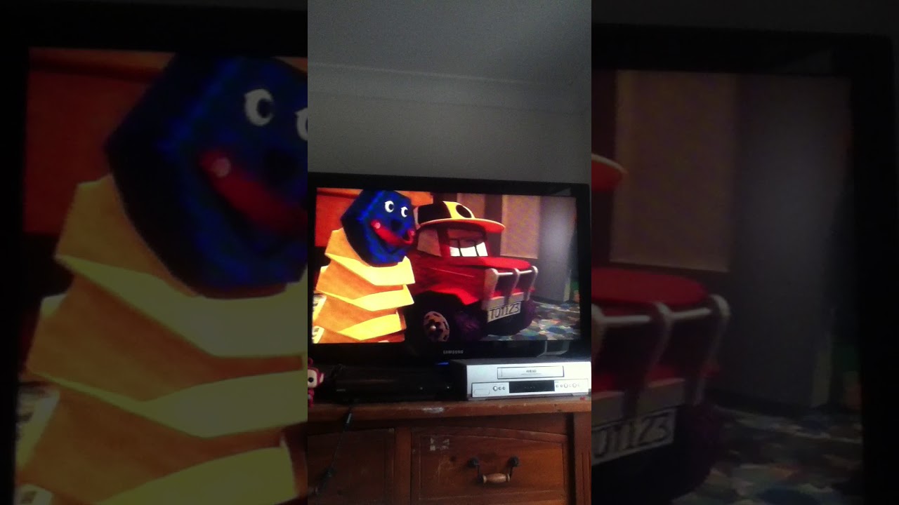 Closing To Johnson And Friends Dinosaur Tracks 1994 VHS Australia - YouTube