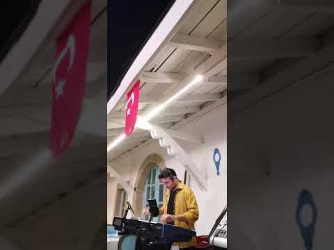 Özledim teninin kokusunu